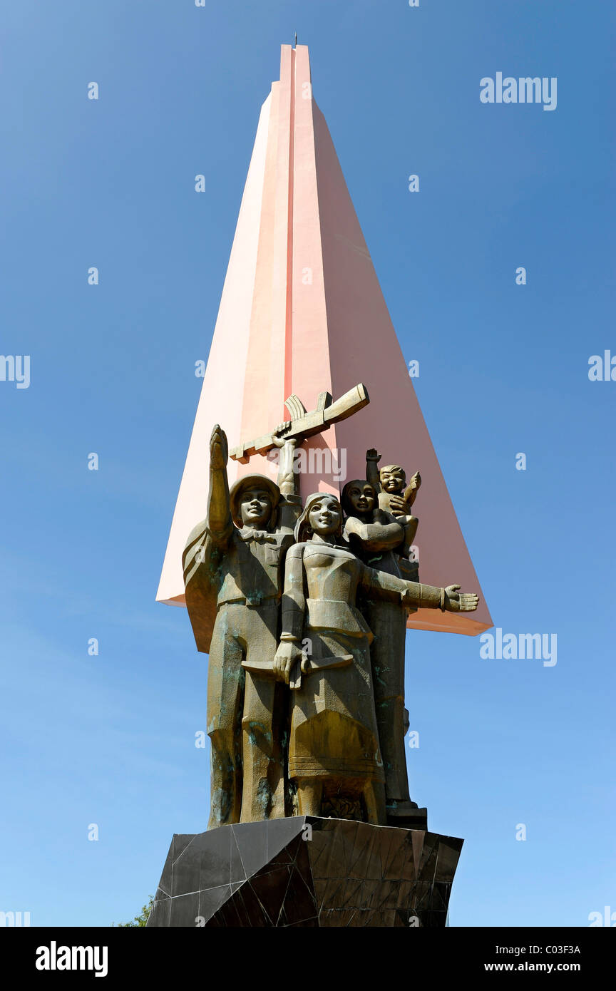 Vietnam memorial sculptures hi-res stock photography and images - Alamy