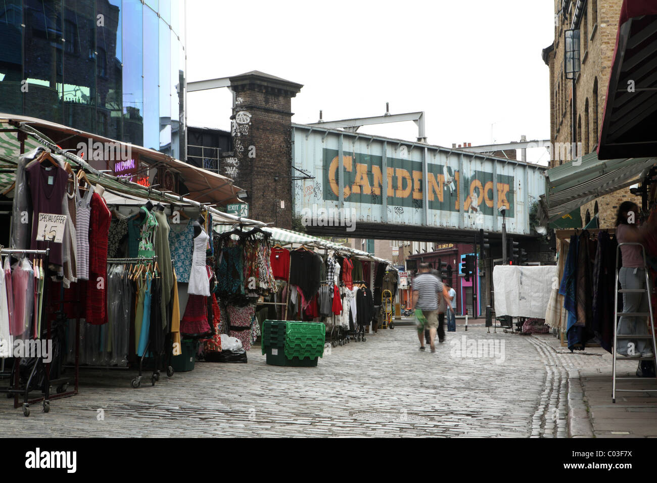 Mark london hi-res stock photography and images - Alamy