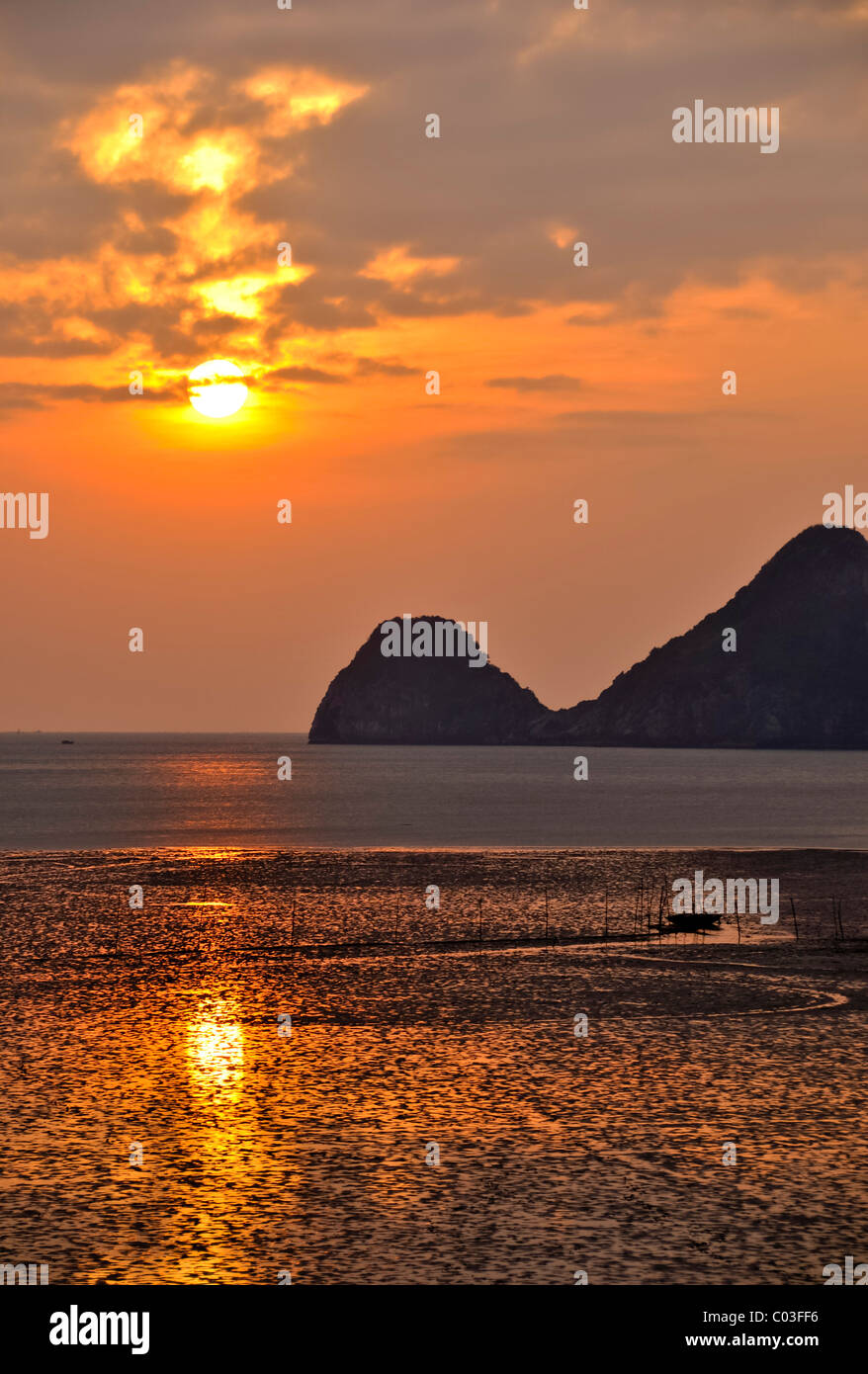 Sunset in Cat Ba, Halong Bay, Vietnam, Southeast Asia Stock Photo - Alamy