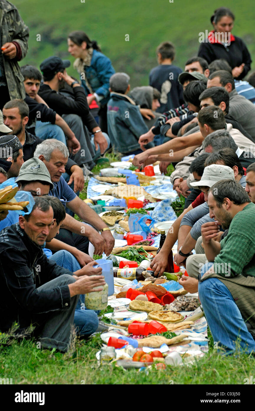 Indigenous people eat during celebrations hi-res stock photography and ...
