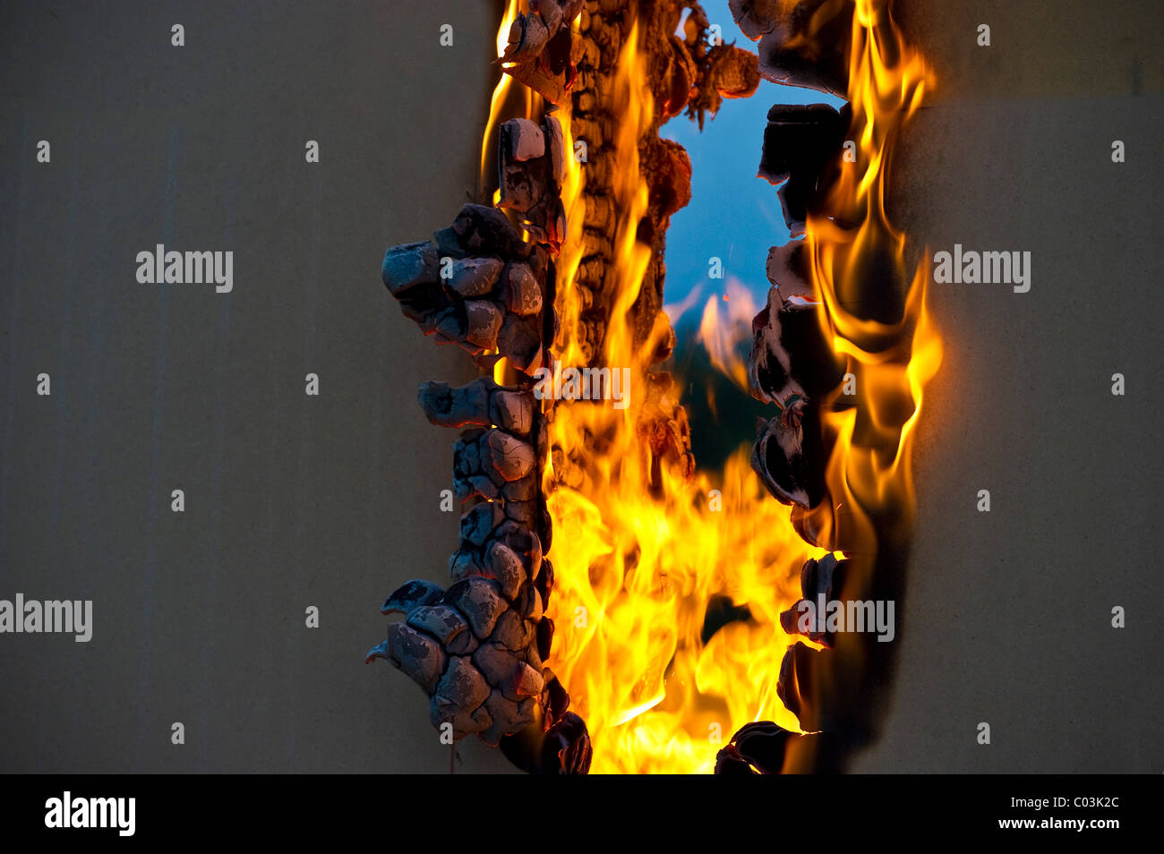 Burning wooden wall Stock Photo - Alamy
