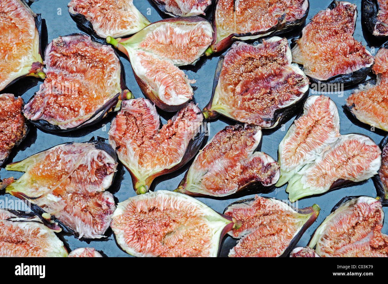 Drying figs hi-res stock photography and images - Alamy