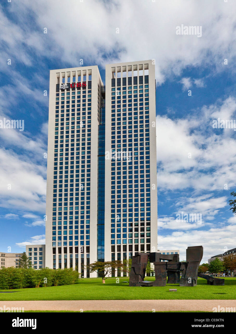 OpernTurm tower, developed by Tishman Speyer Property and the cultural ...