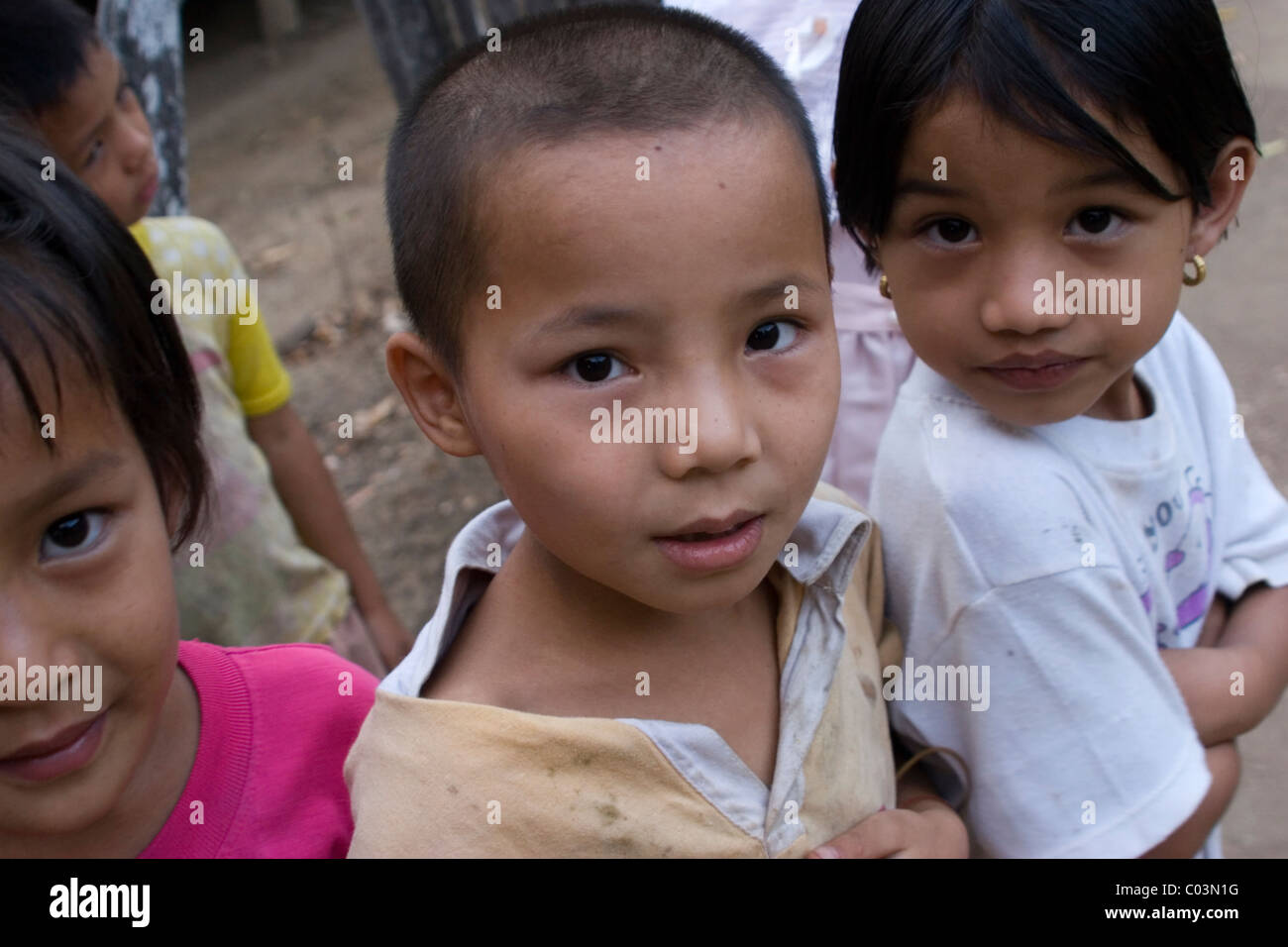 A group of young Burmese children whose families fled Burma (Myanmar ...