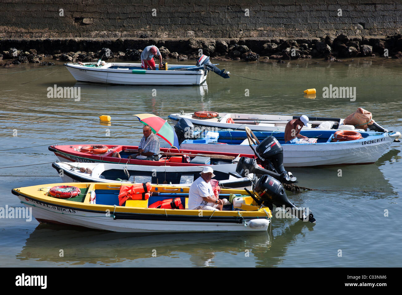 Lagos harbour hi-res stock photography and images - Alamy