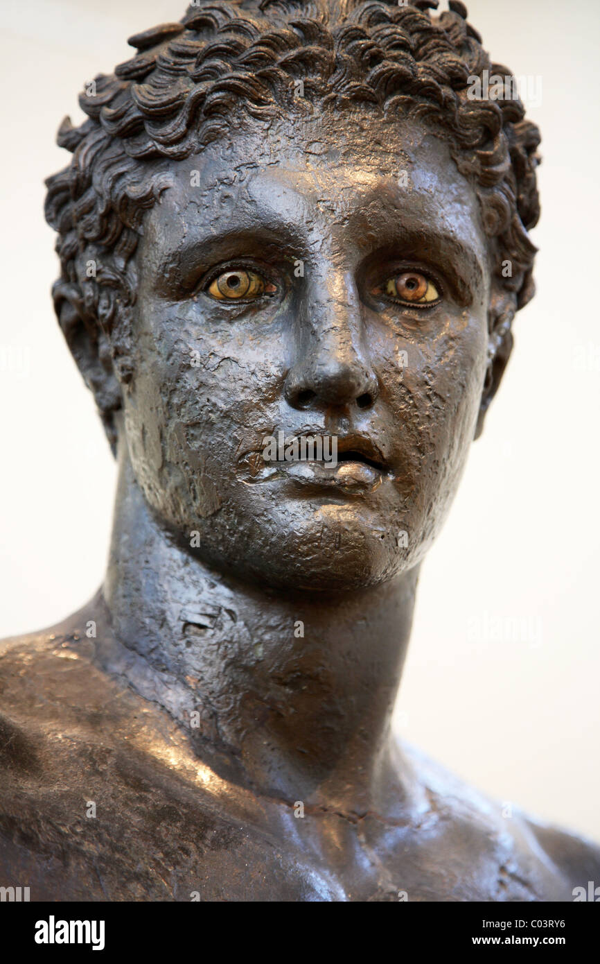 Athens archeological museum hi-res stock photography and images - Alamy