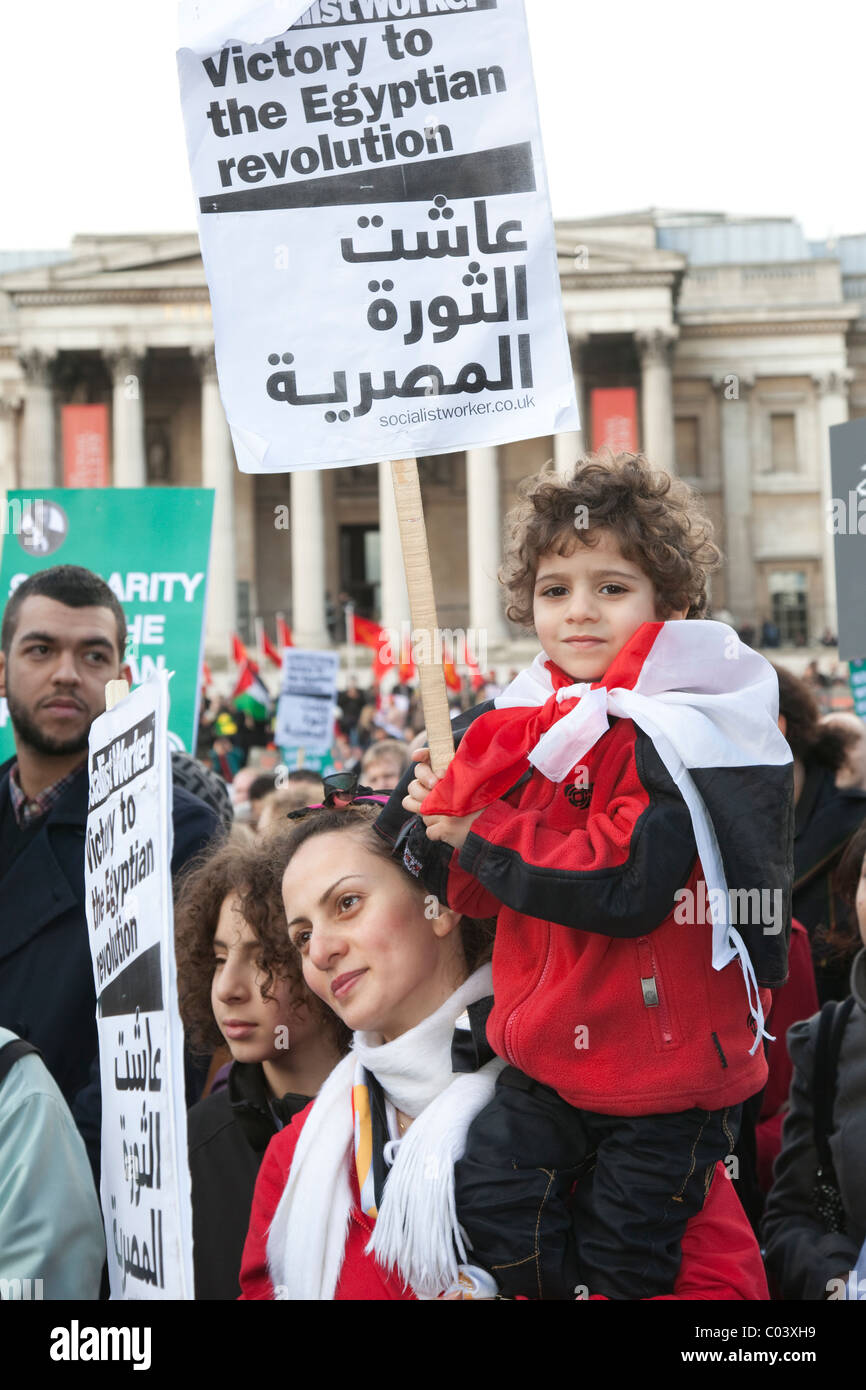 LONDON, ENGLAND - Egyptians celebrate the end to the Mubarak regime in ...