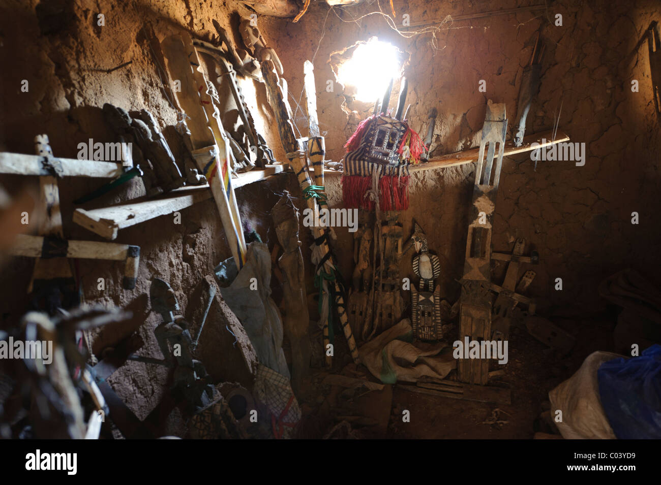 Storeroom hi-res stock photography and images - Alamy