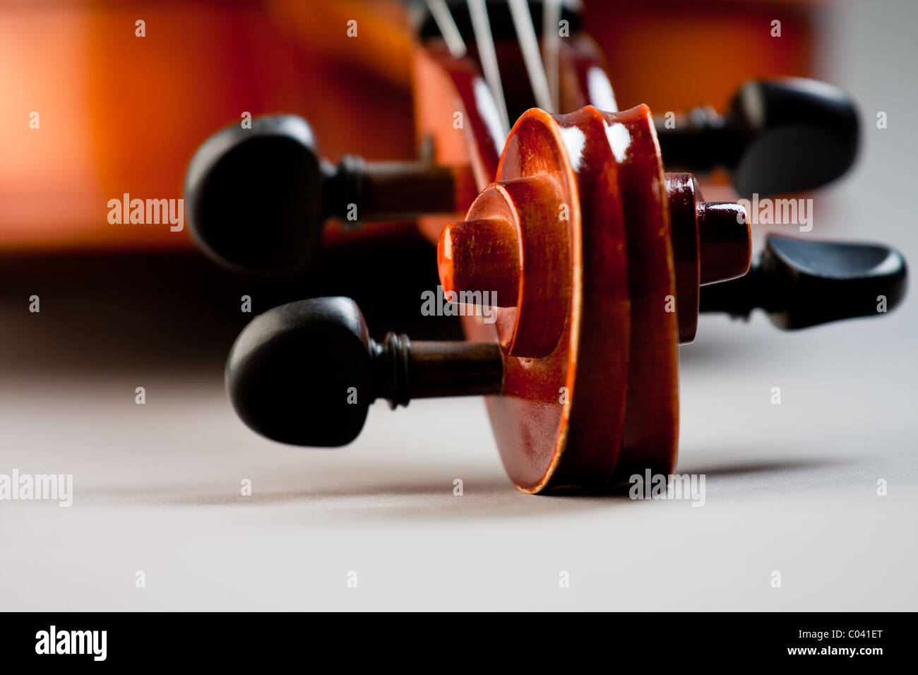 Scroll music hi-res stock photography and images - Alamy