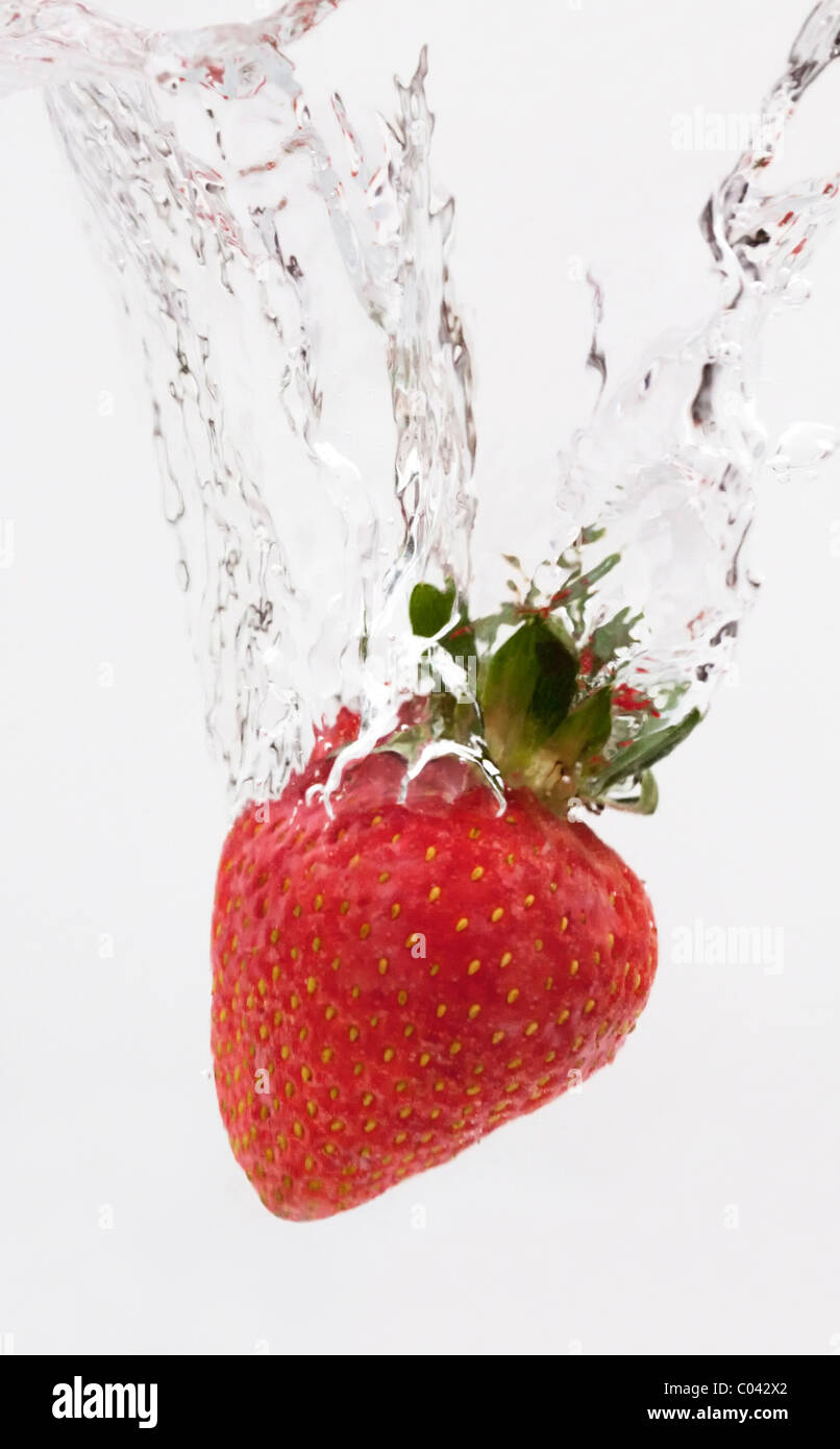 Strawberry splash hi-res stock photography and images - Alamy