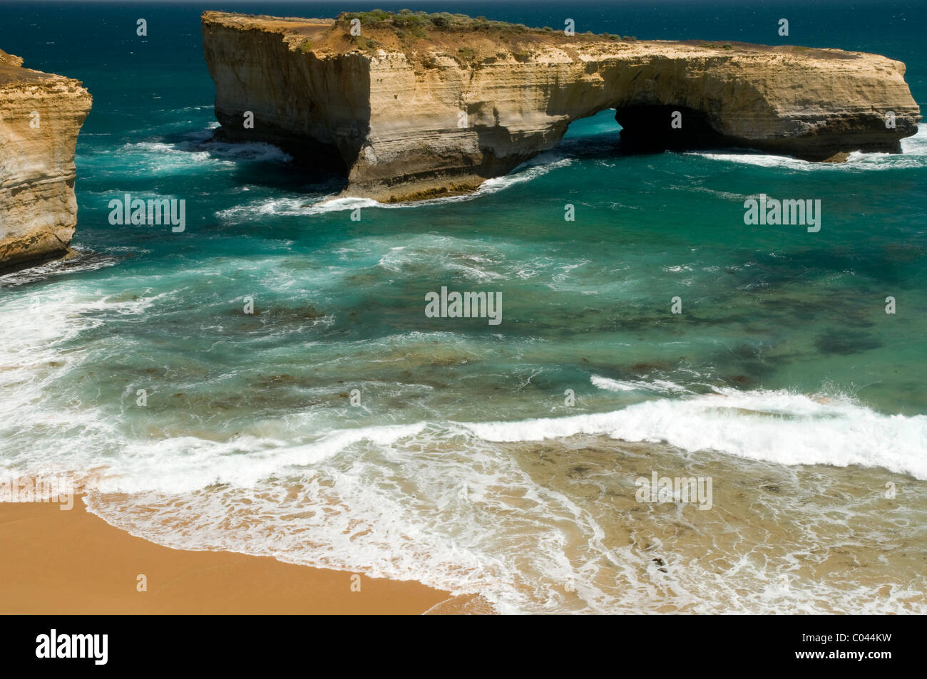 Sea arch port campbell national hi-res stock photography and images - Alamy