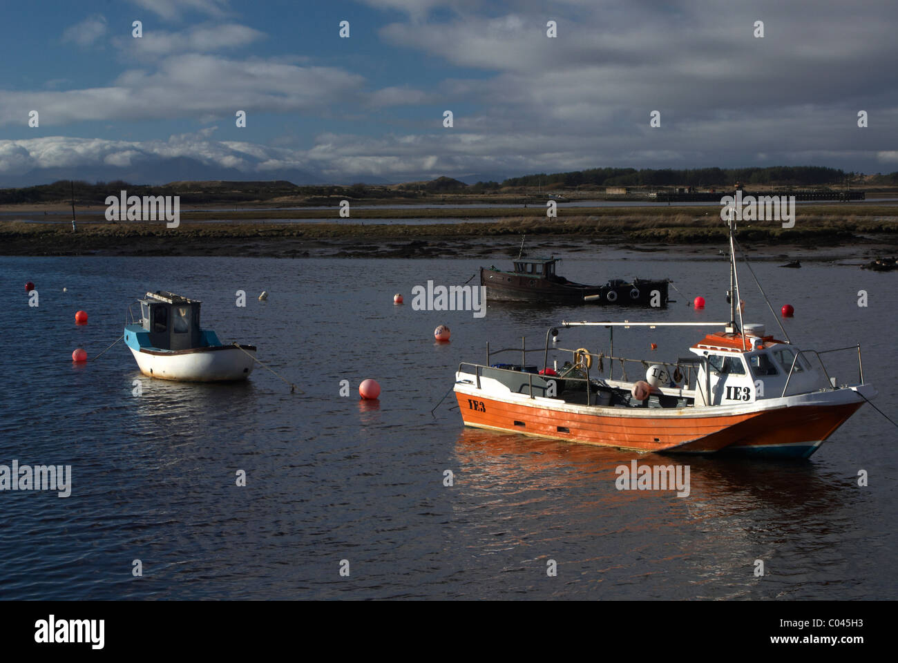 Irvine river hi-res stock photography and images - Alamy