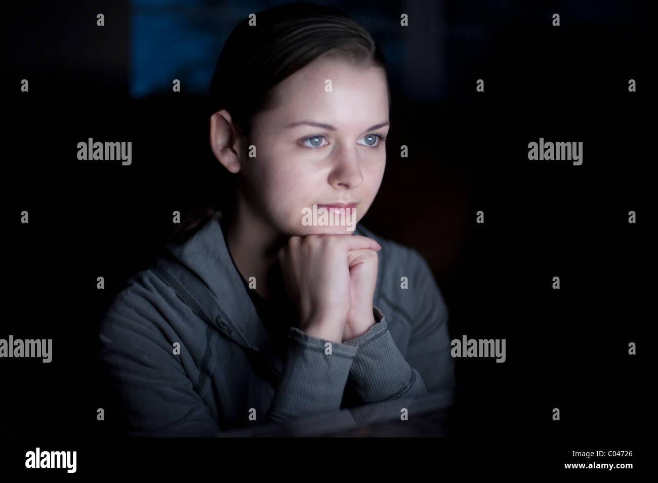 Teen computer reaction teenager hi-res stock photography and images - Alamy