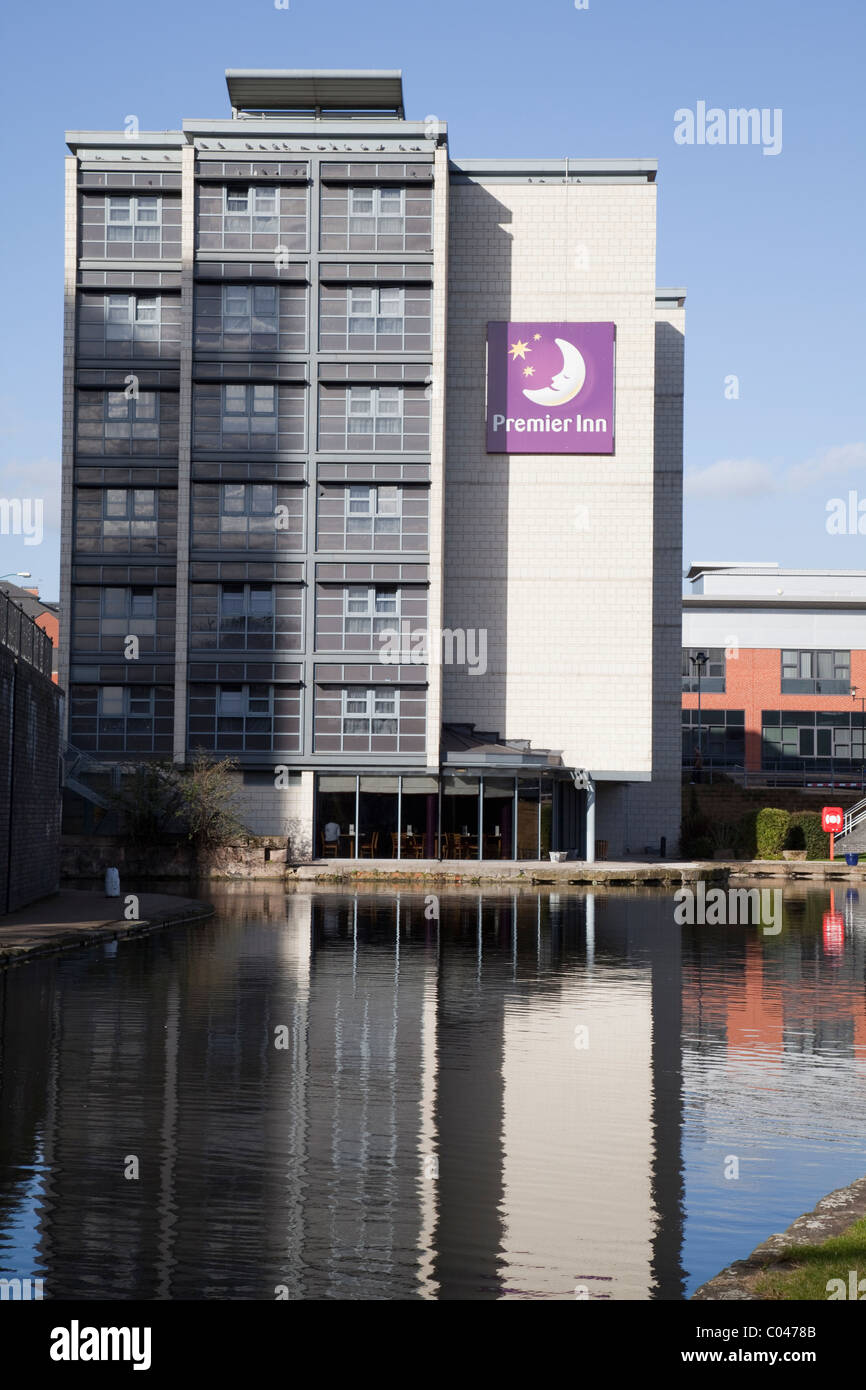The Premier Inn hotel London Road Nottingham England UK Stock Photo - Alamy