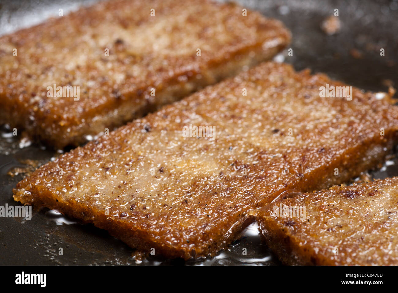 Scrapple hi-res stock photography and images - Alamy