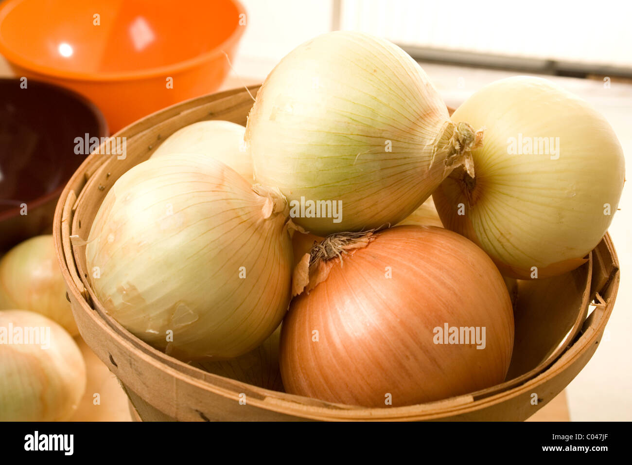 Yellow root hi-res stock photography and images - Alamy