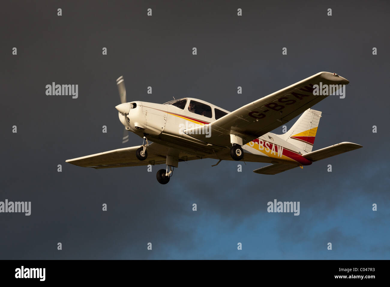 Piper Pa28 Flying High Resolution Stock Photography and Images - Alamy
