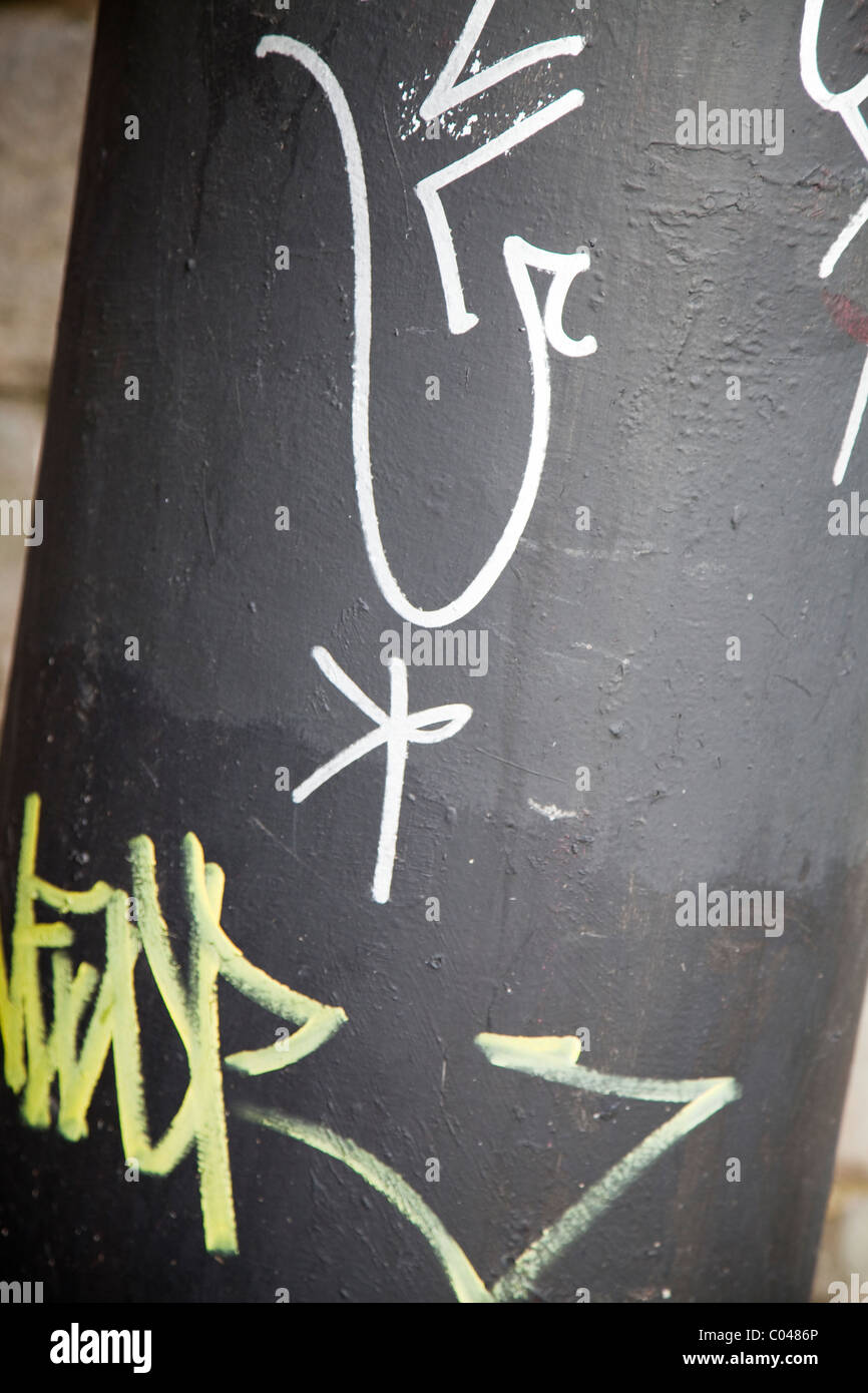 Nottingham graffiti hi-res stock photography and images - Alamy