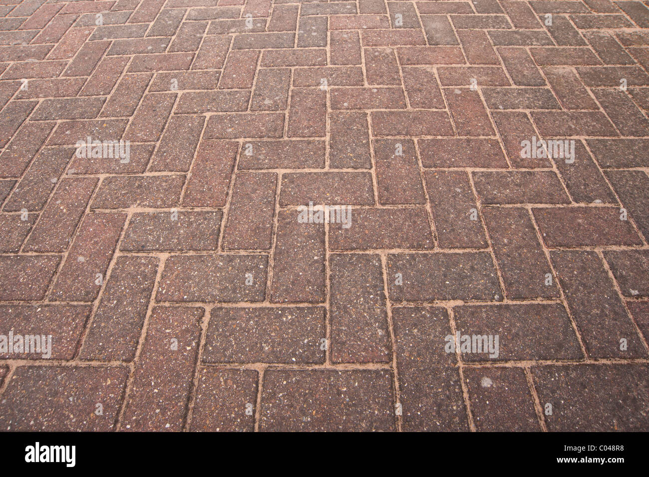 Block paving driveway hi-res stock photography and images - Alamy