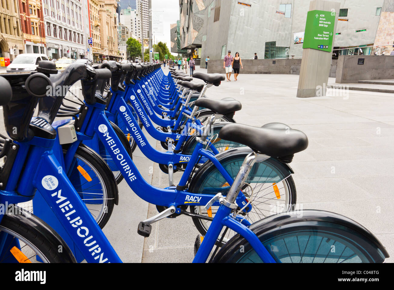 Melbourne cycle hi-res stock photography and images - Alamy