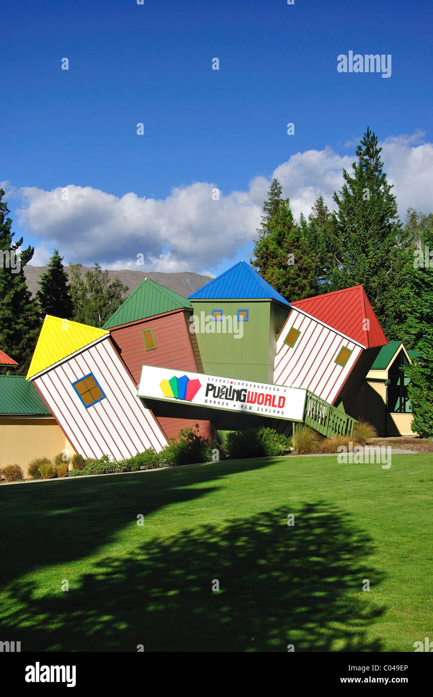 Stuart Landsborough's Puzzling World , Wanaka Luggate Hwy 84, Lake ...