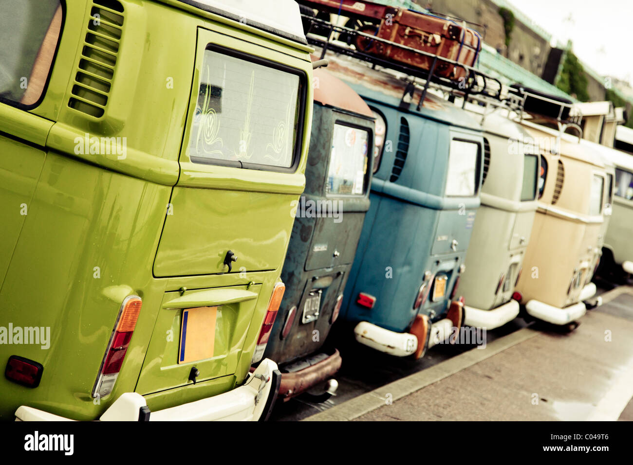 Vw volkswagen camper van rear hi-res stock photography and images - Alamy