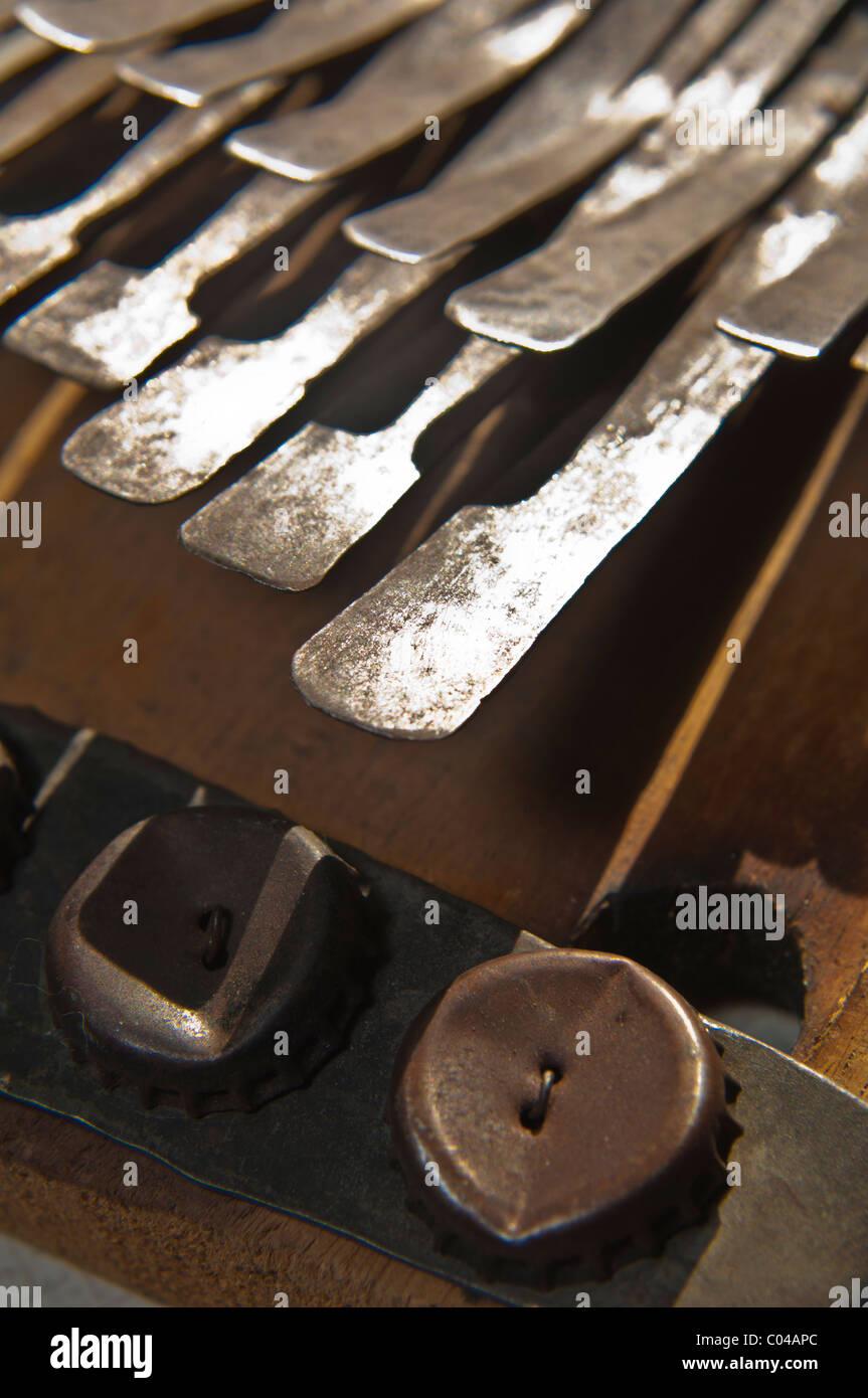 Mbira hi-res stock photography and images - Alamy