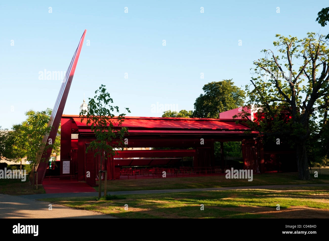 In Red modern architecture designed Serpentine Pavilion 2010 by Jean ...