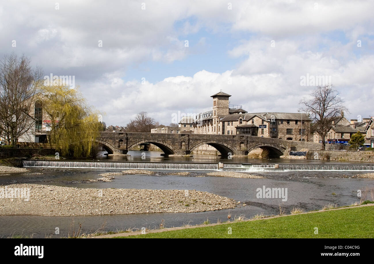 town bridge river kent kendal Stock Photo - Alamy