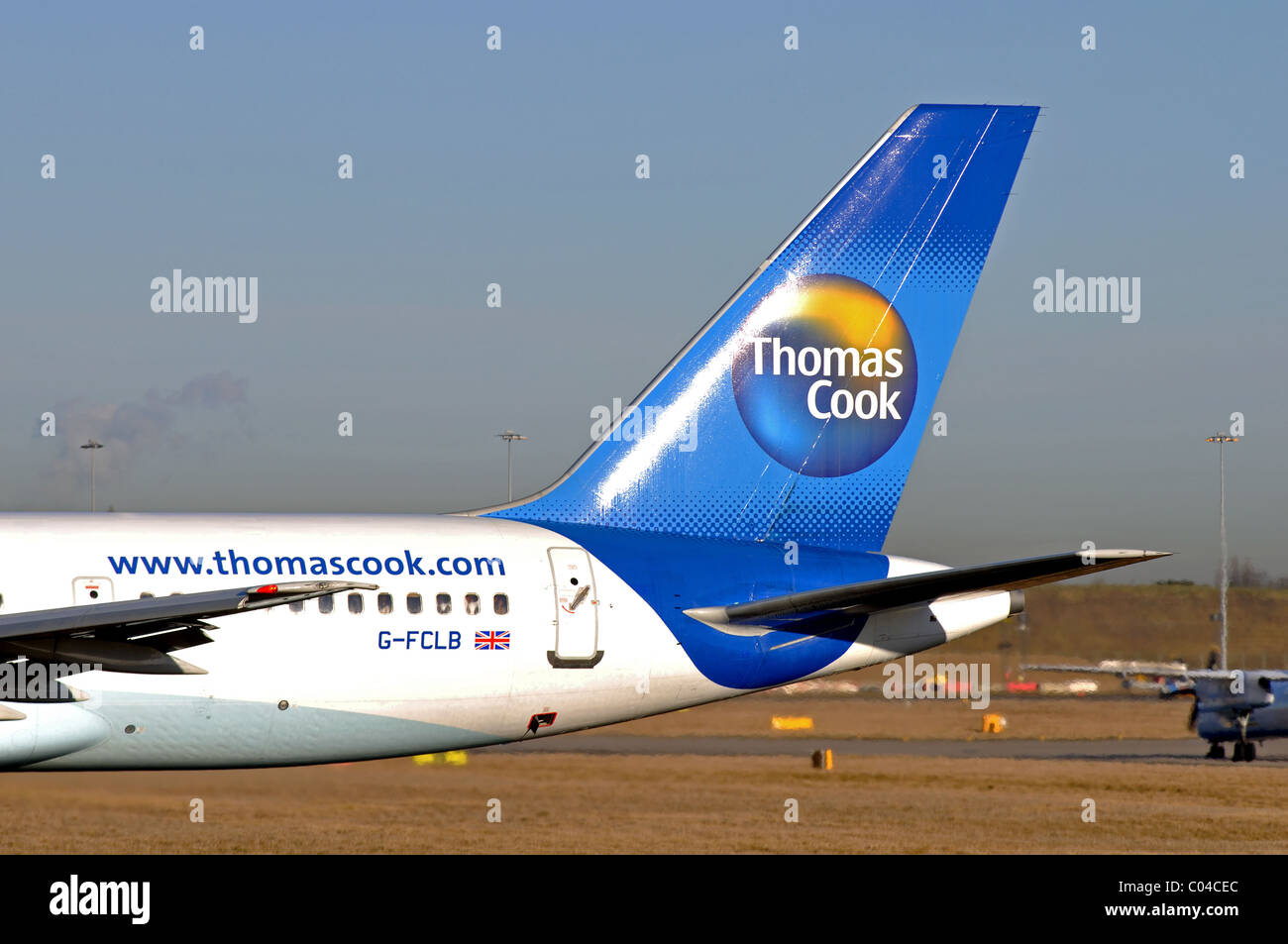 Thomas Cook Boeing 757 aircraft at Birmingham Airport, UK Stock Photo ...