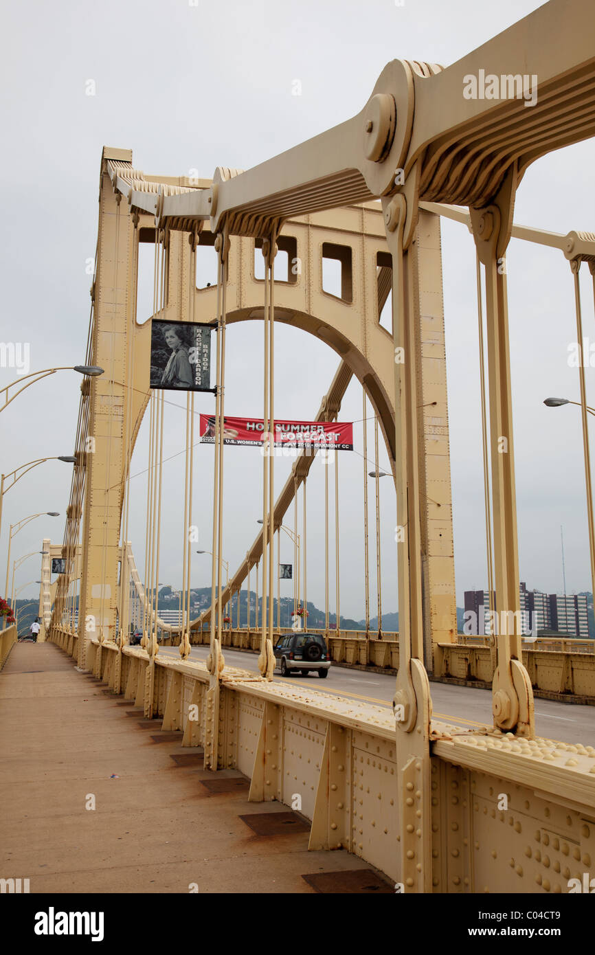 Ninth Street Bridge over Allegheny River, Pittsburgh, USA Stock Photo ...