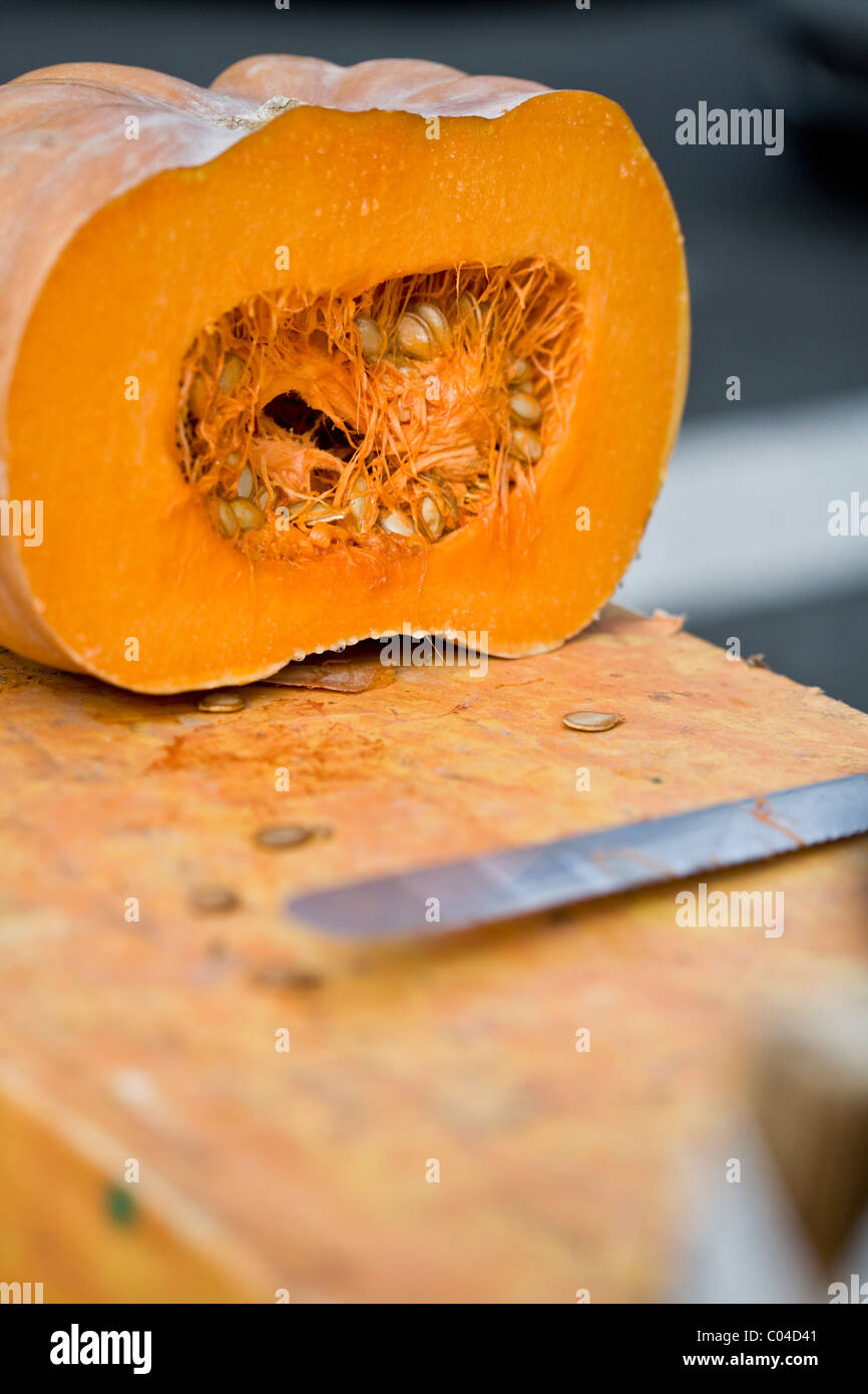 Cut open pumpkin hi-res stock photography and images - Alamy