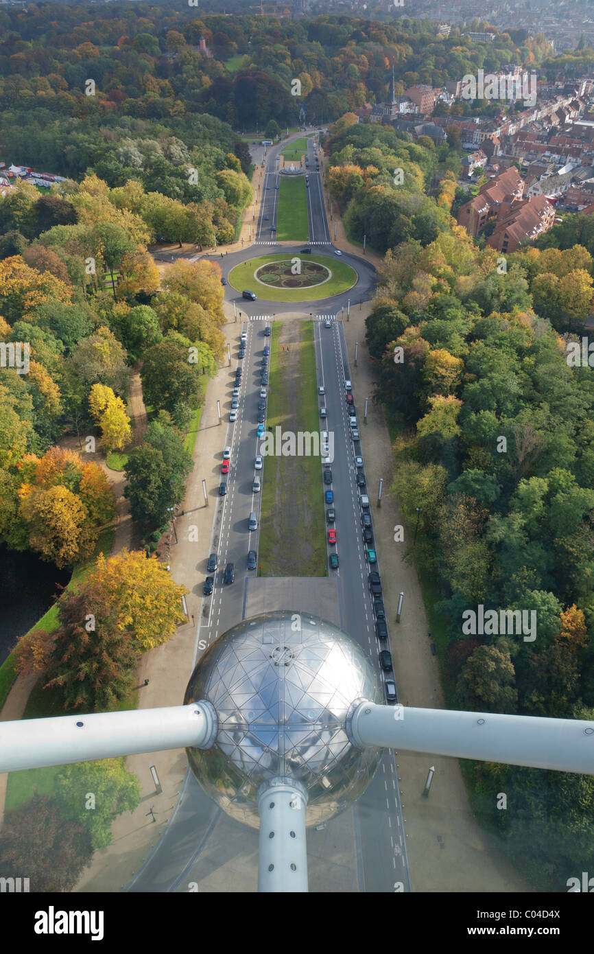 Bruxelles atomium tree hi-res stock photography and images - Alamy