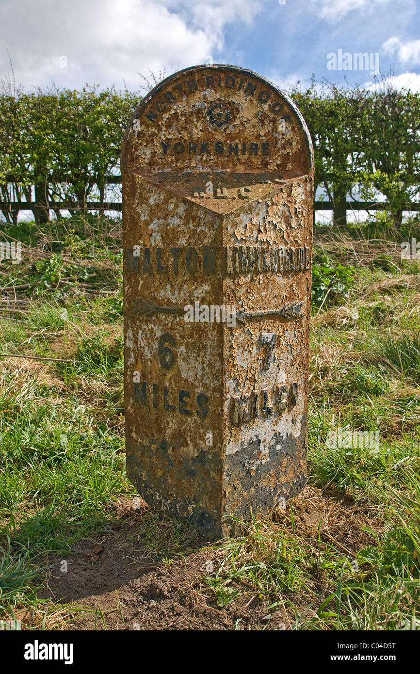 Rusting iron hi-res stock photography and images - Alamy