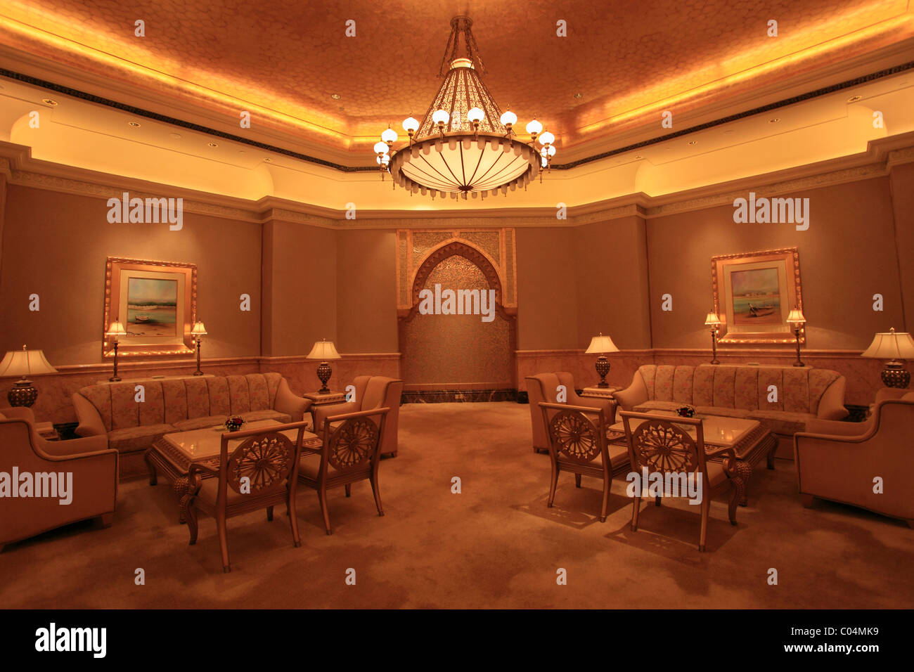 United Arab Emirates, Abu Dhabi, Emirates Palace Hotel, lobby Stock ...