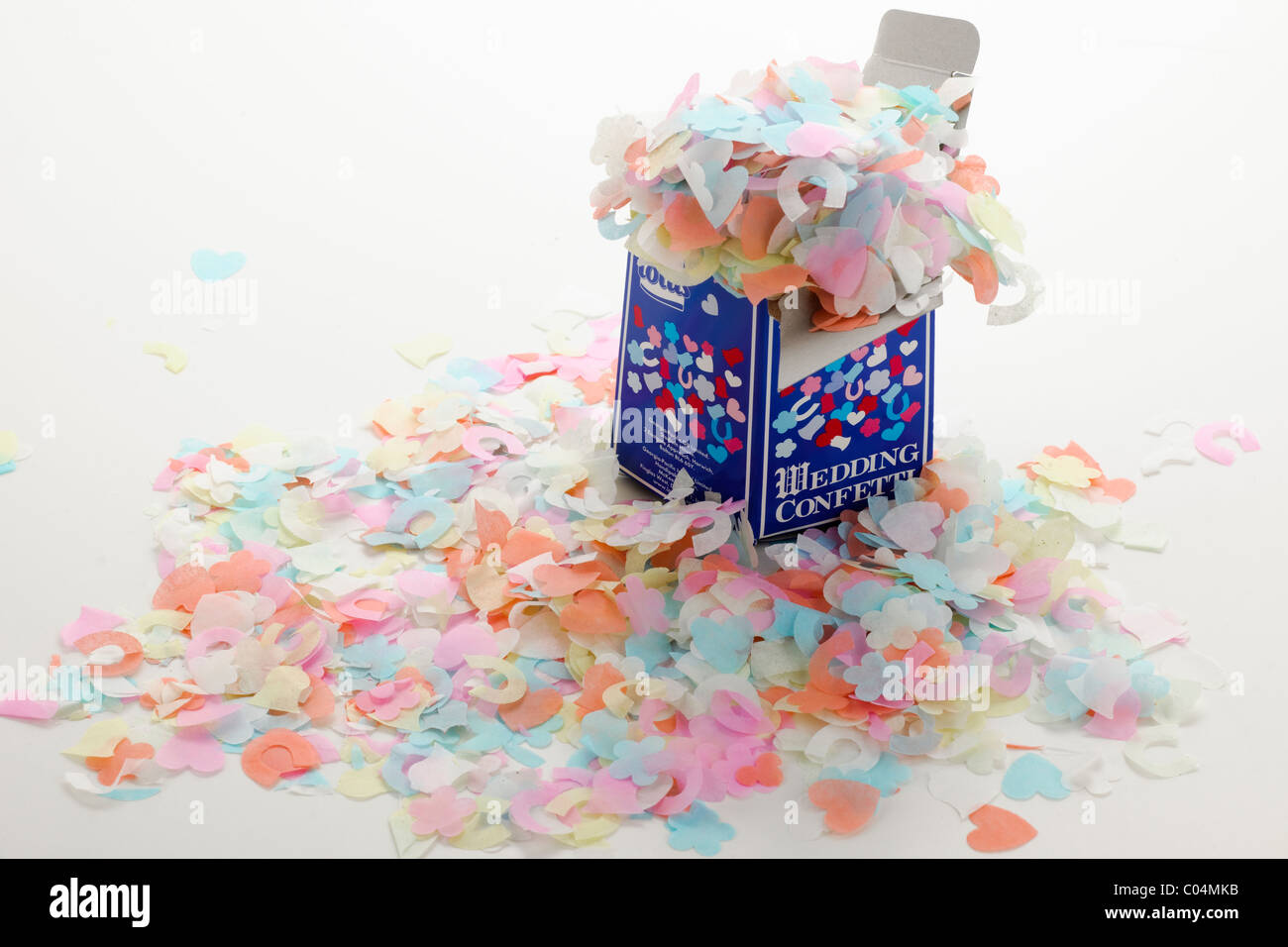 Confetti hi-res stock photography and images - Alamy
