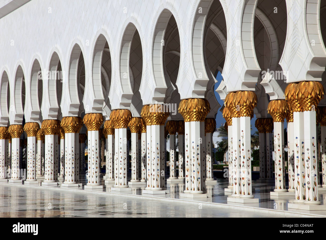 United Arab Emirates Abu Dhabi Sheikh Zayed bin Sultan al-Nahyan Mosque ...