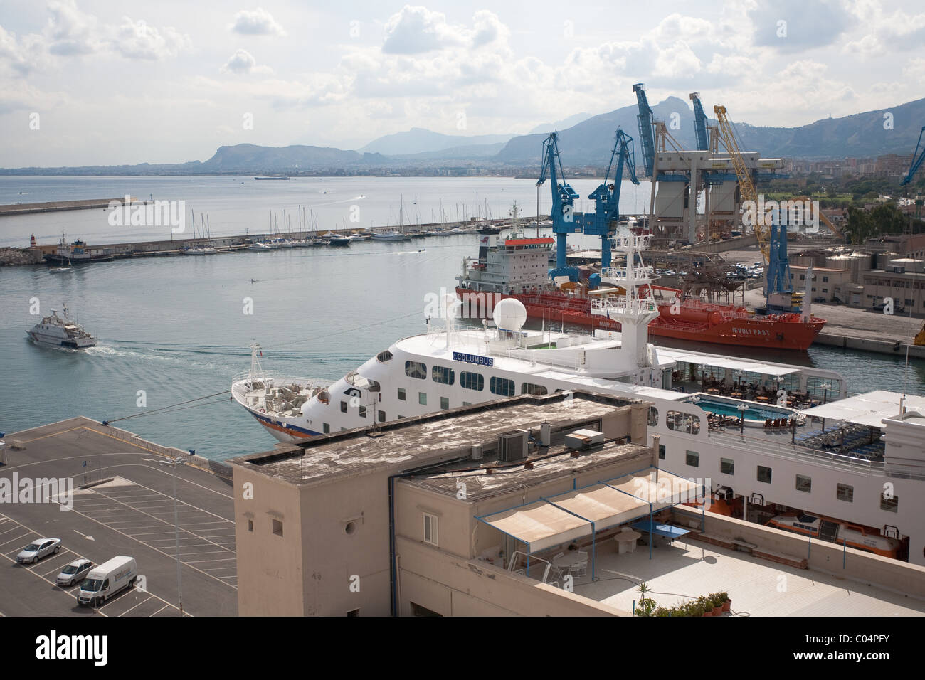 Palermo Harbour and the coast line of Sicily Stock Photo - Alamy