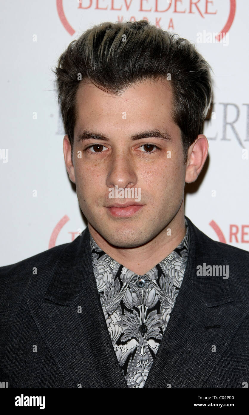 Mark ronson hi-res stock photography and images - Alamy