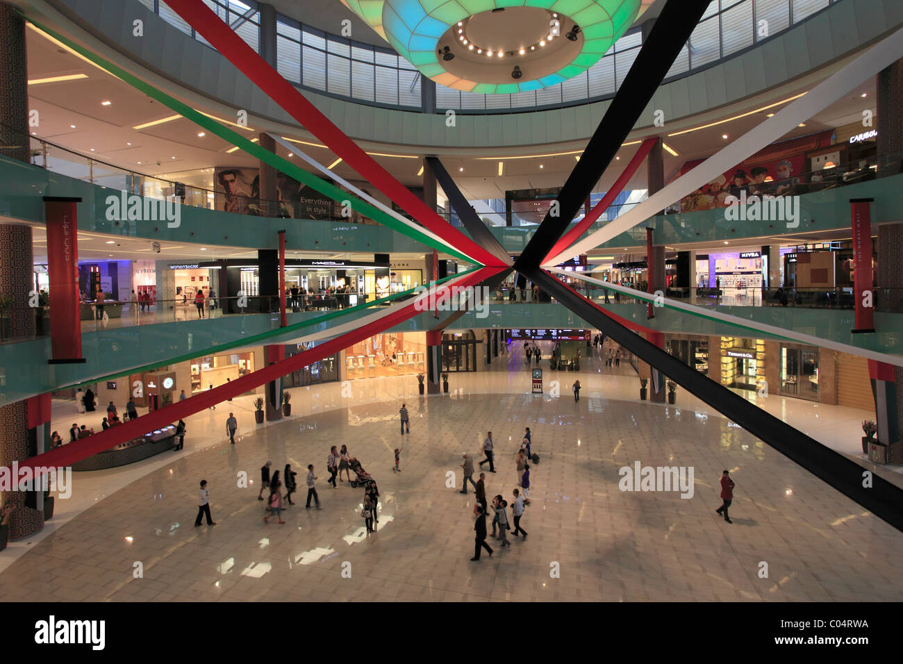 Shopping mall interior hi-res stock photography and images - Alamy