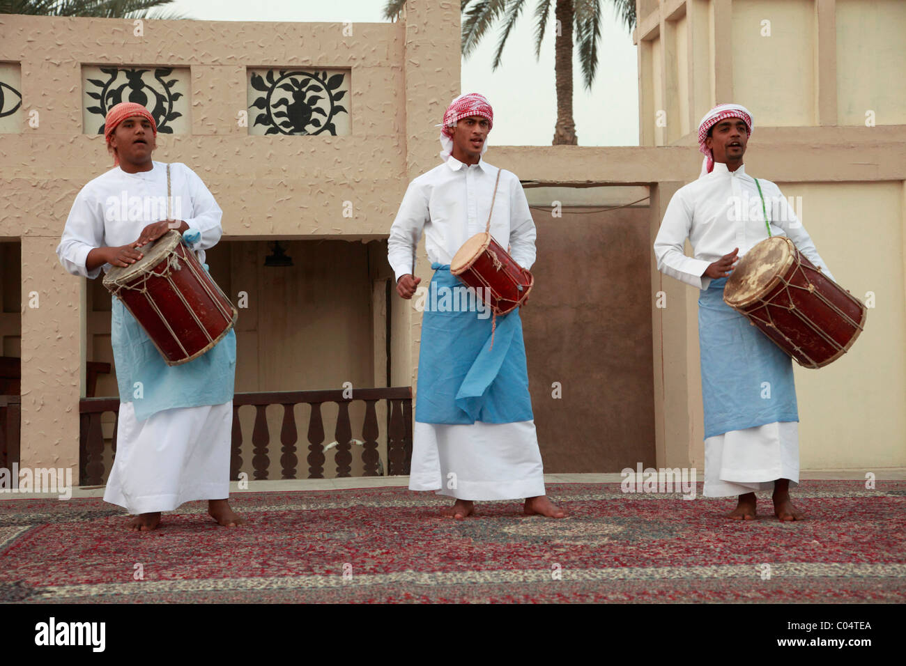 United Arab Emirates, Dubai, drummers, musicians Stock Photo - Alamy