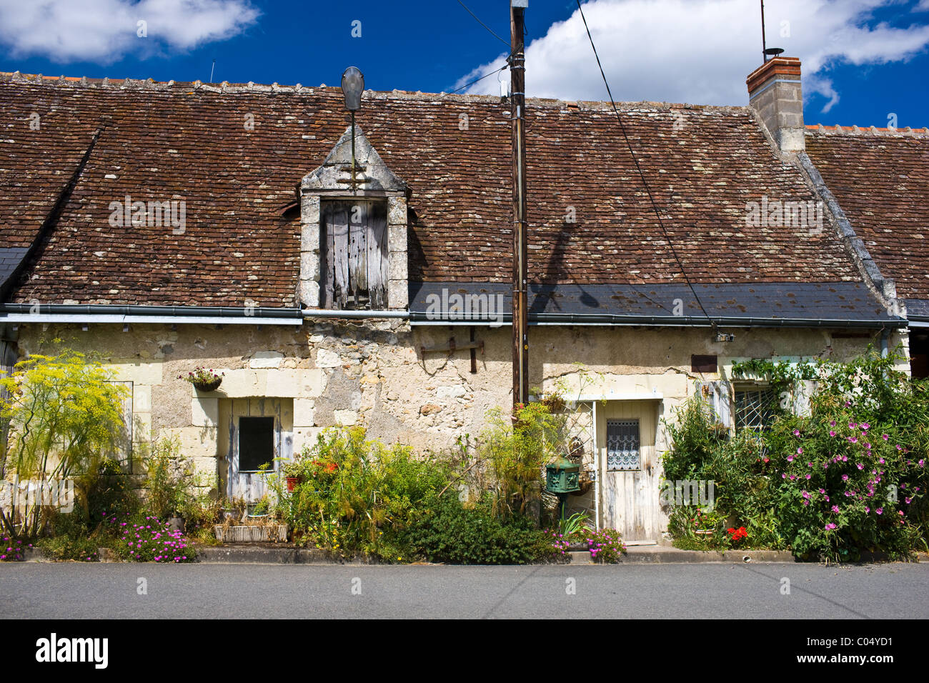 Traditional French cottage at Rivarennes, Loire Valley, France Stock ...