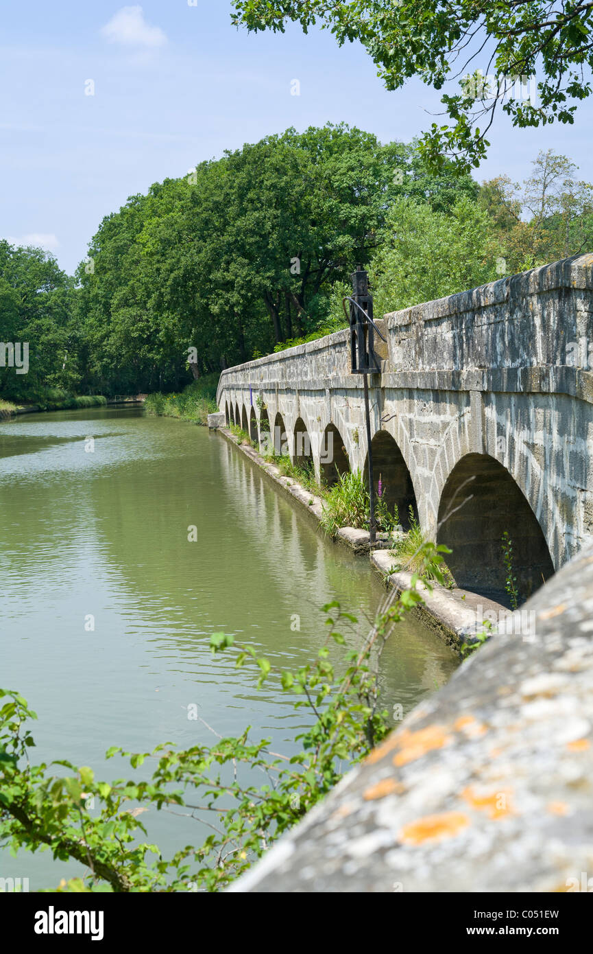 Canal overflow hi-res stock photography and images - Alamy