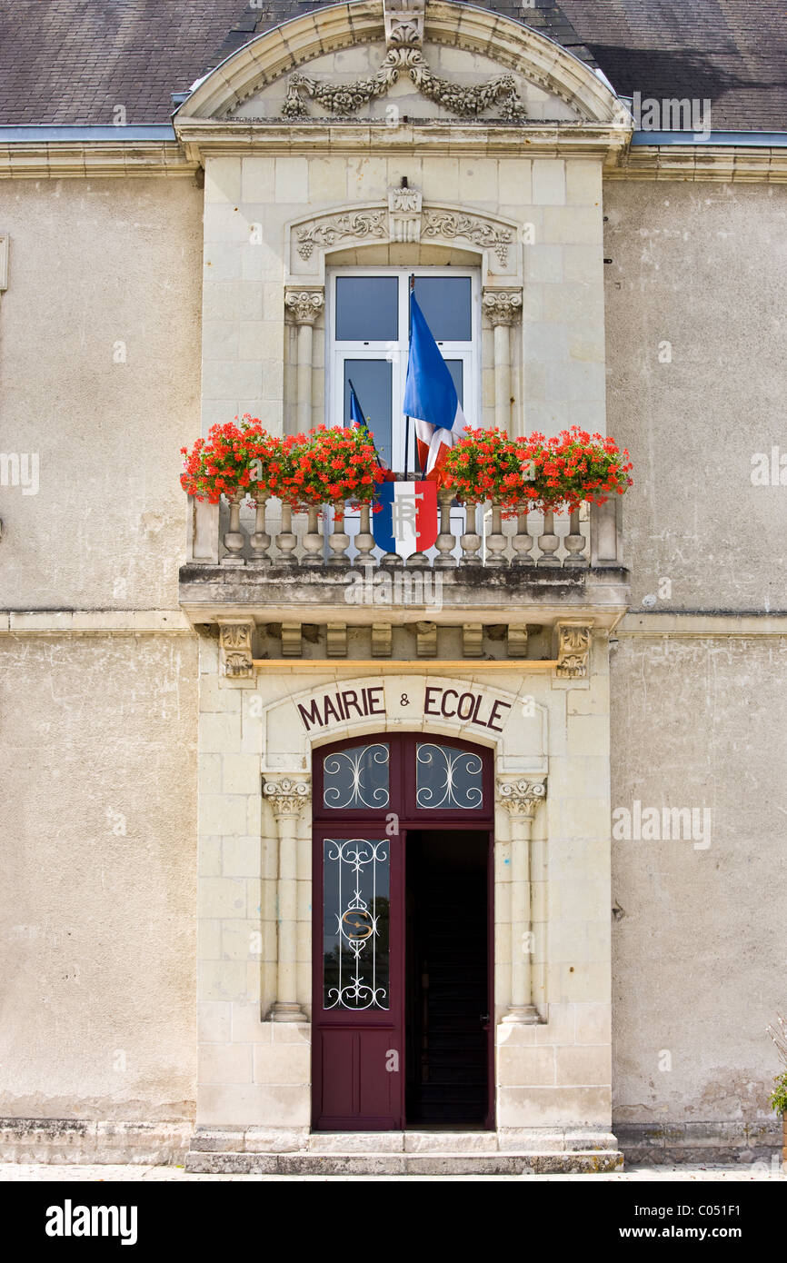 French school building hi-res stock photography and images - Alamy