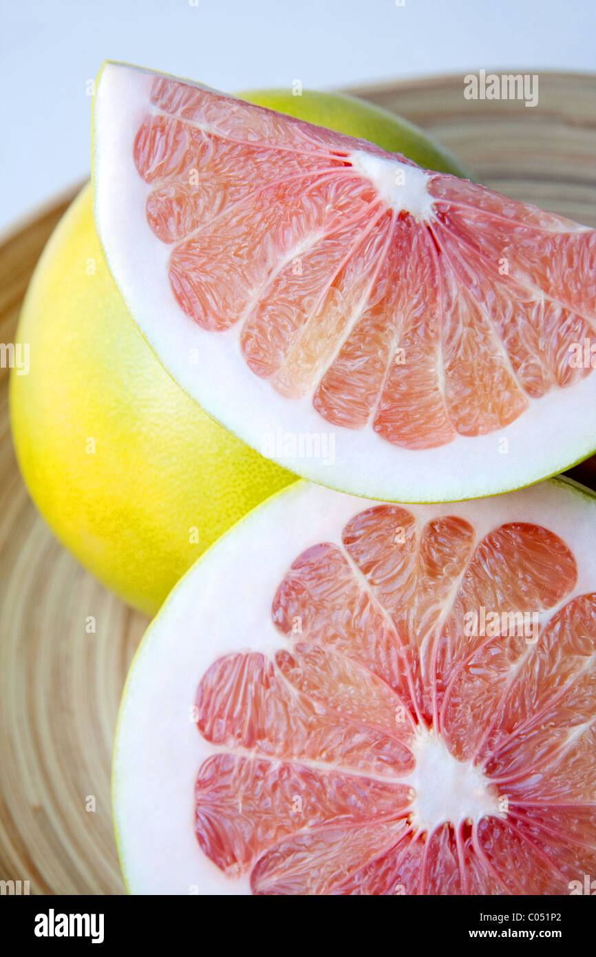 Pomelo hi-res stock photography and images - Alamy