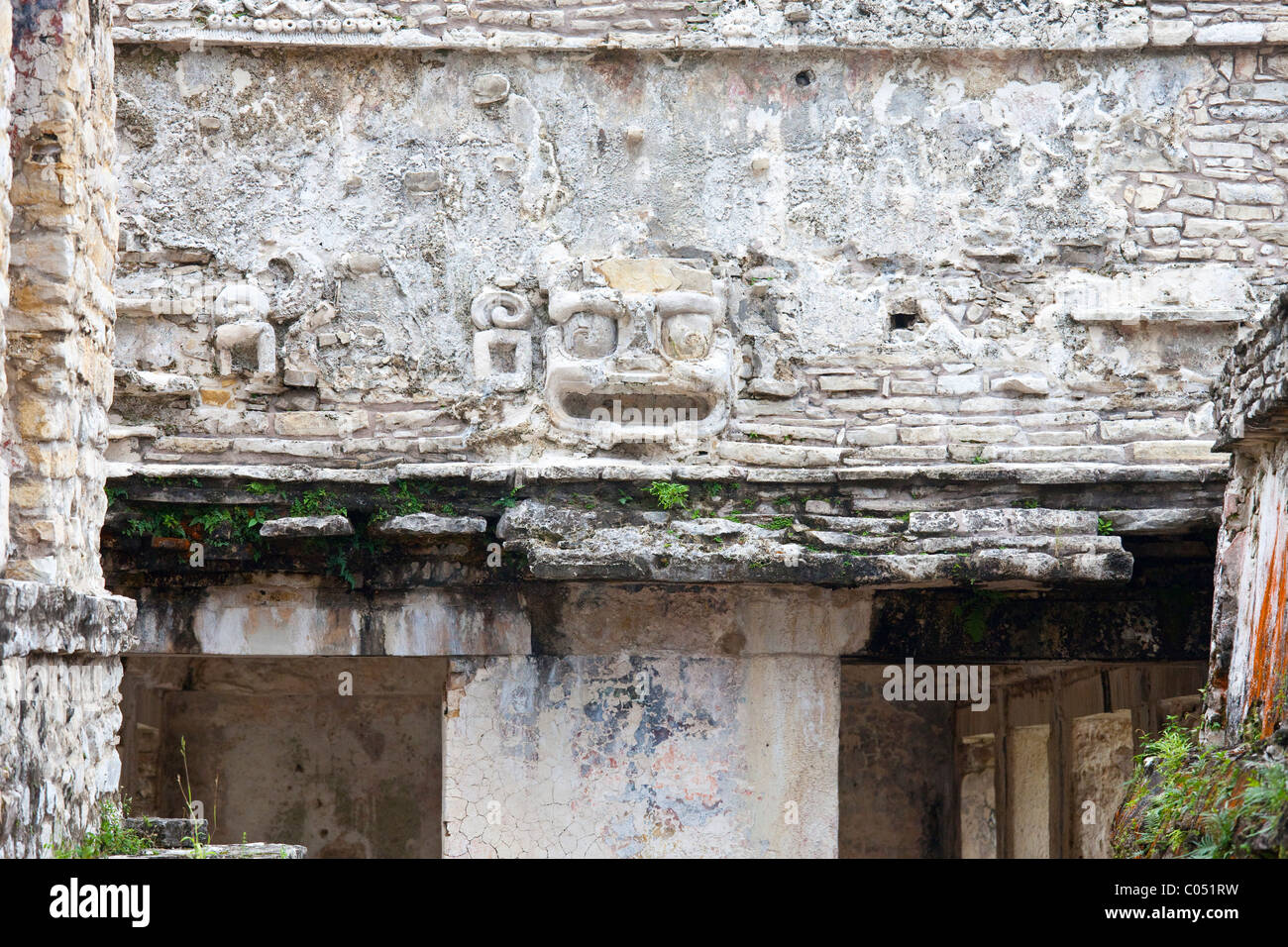 Palenque palace ruins hi-res stock photography and images - Alamy