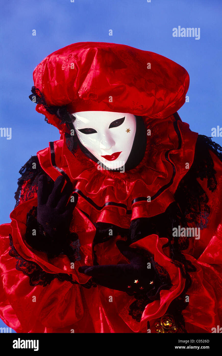 Costumed reveller hi-res stock photography and images - Alamy