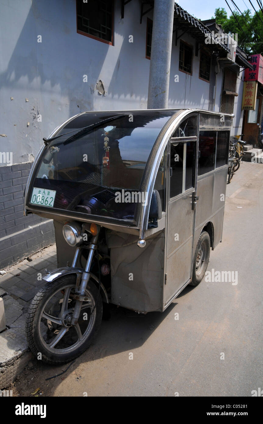 Motorised rickshaw hi-res stock photography and images - Alamy