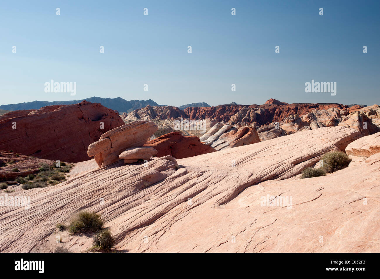 White domes hi-res stock photography and images - Alamy