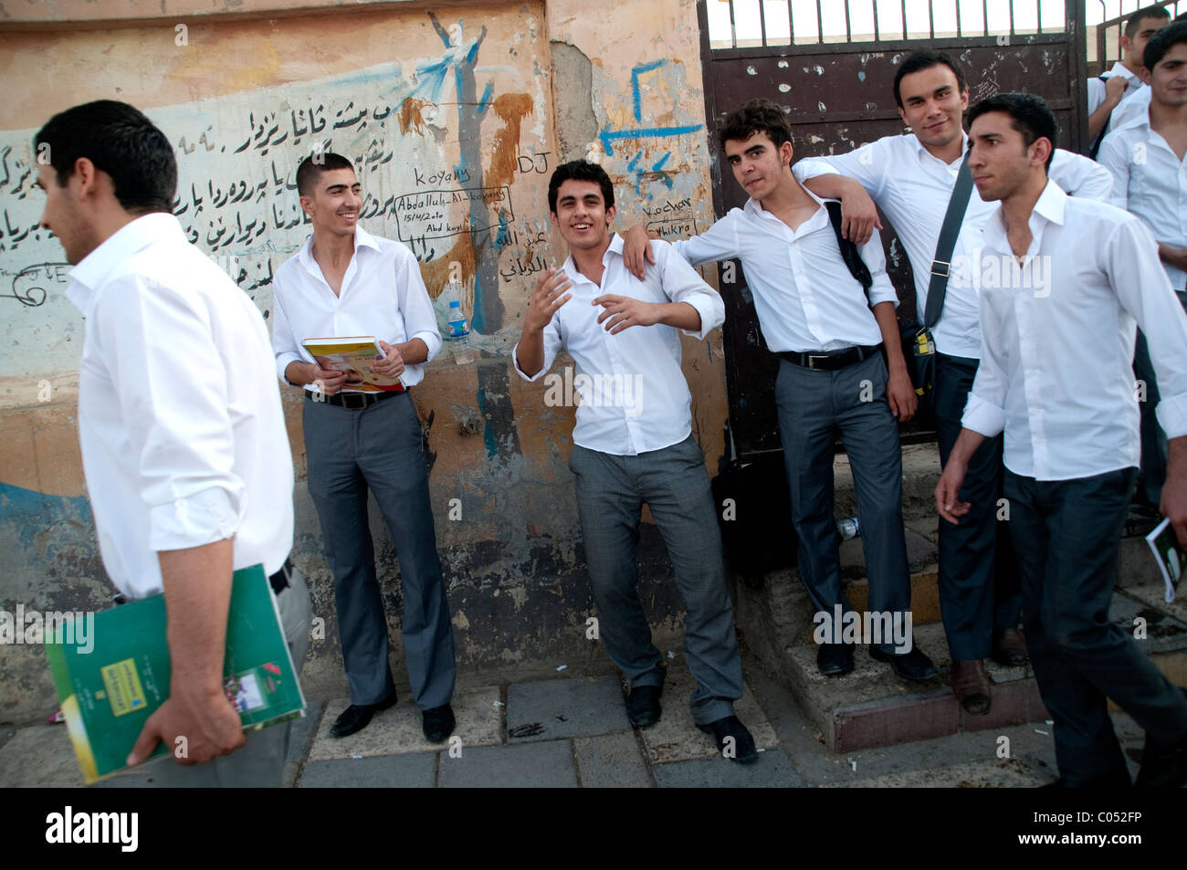 Kurdish high school students in the Northern Iraqi city of Duhok Stock ...